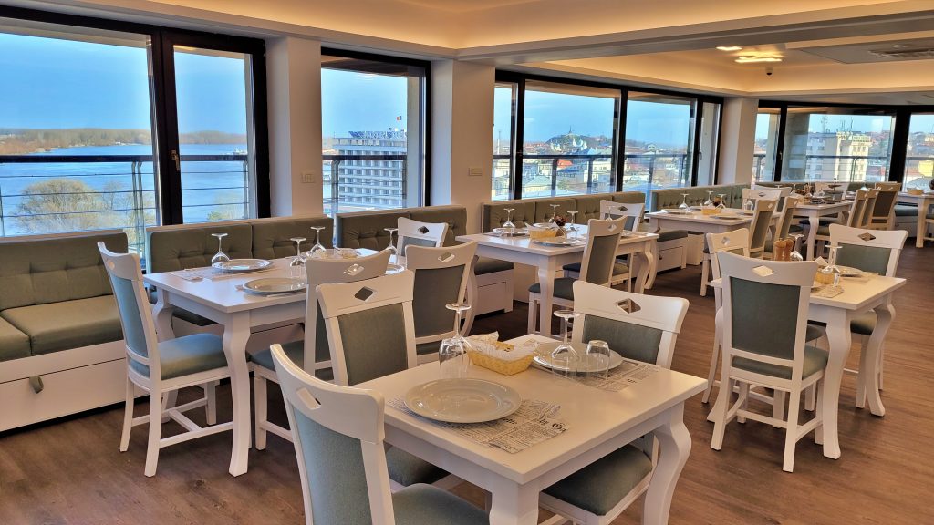 GALERIE FOTO • Hotel Condor Tulcea
