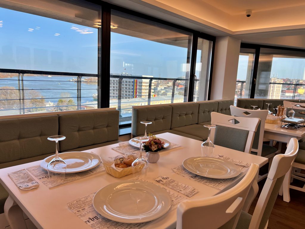 GALERIE FOTO • Hotel Condor Tulcea